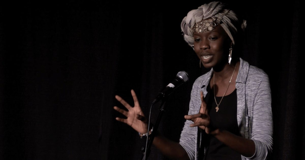 Emi Mahmoud - “For Anyone Who Feels Alone Out There” (Button Live ...