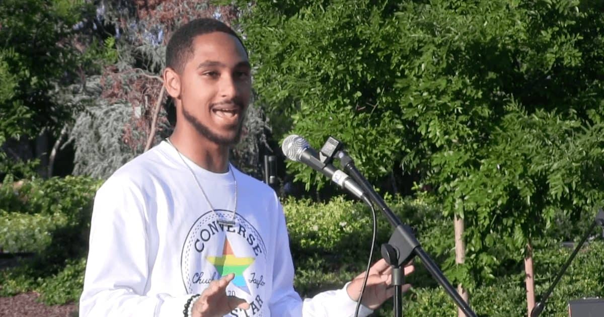 Darnell Carson - "Captain’s Log" - Button Poetry