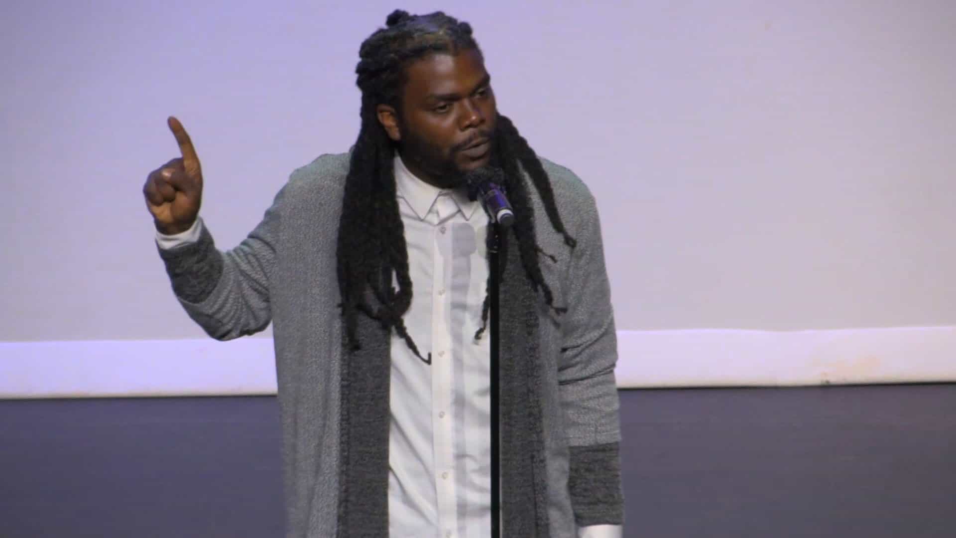 Best of Button Week 418 - Button Poetry